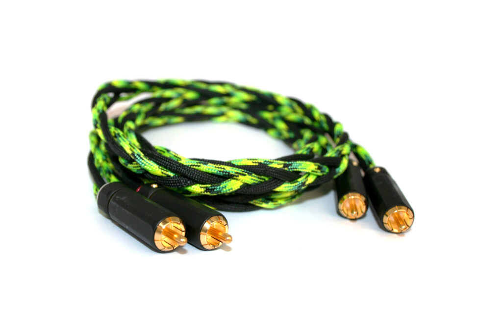 Ultra Low Capacitance RCA interconnect cable - Custom Cans Shop